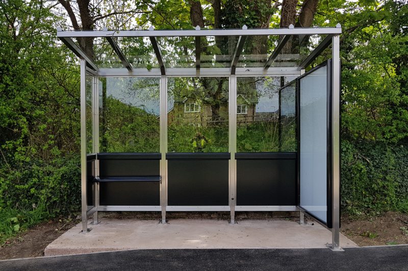 Glass Flat Roof Bus Shelter – 3D-Smith